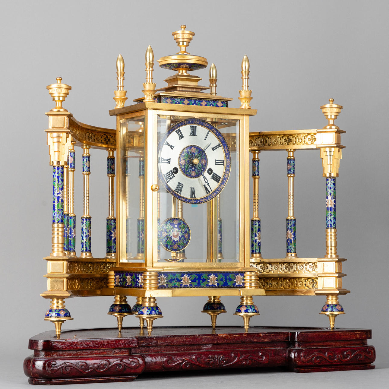 Large cloisonné clock, 555 Fabrik, Shanghai, 1983. Asiatica - Auctionet