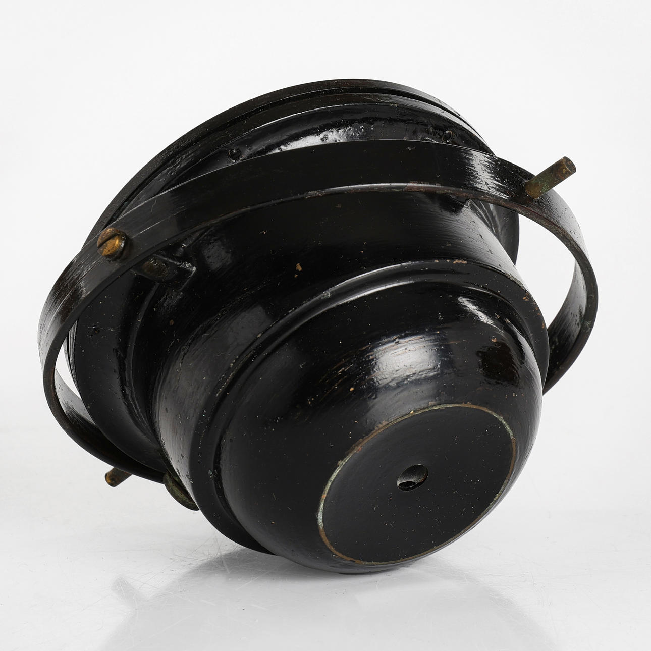 KOMPASS, GW Lyth, i fodral. Samlarföremål - Teknika & Nautika - Auctionet