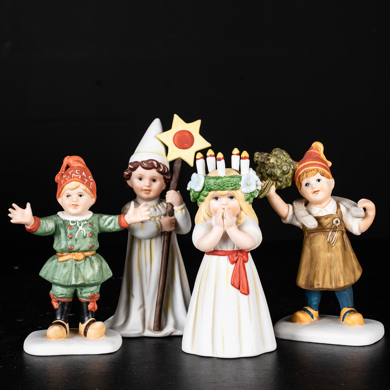PORSLINSFIGURER, 4 st. Jenny Nyström. Keramik & Porslin - Europeiskt ...
