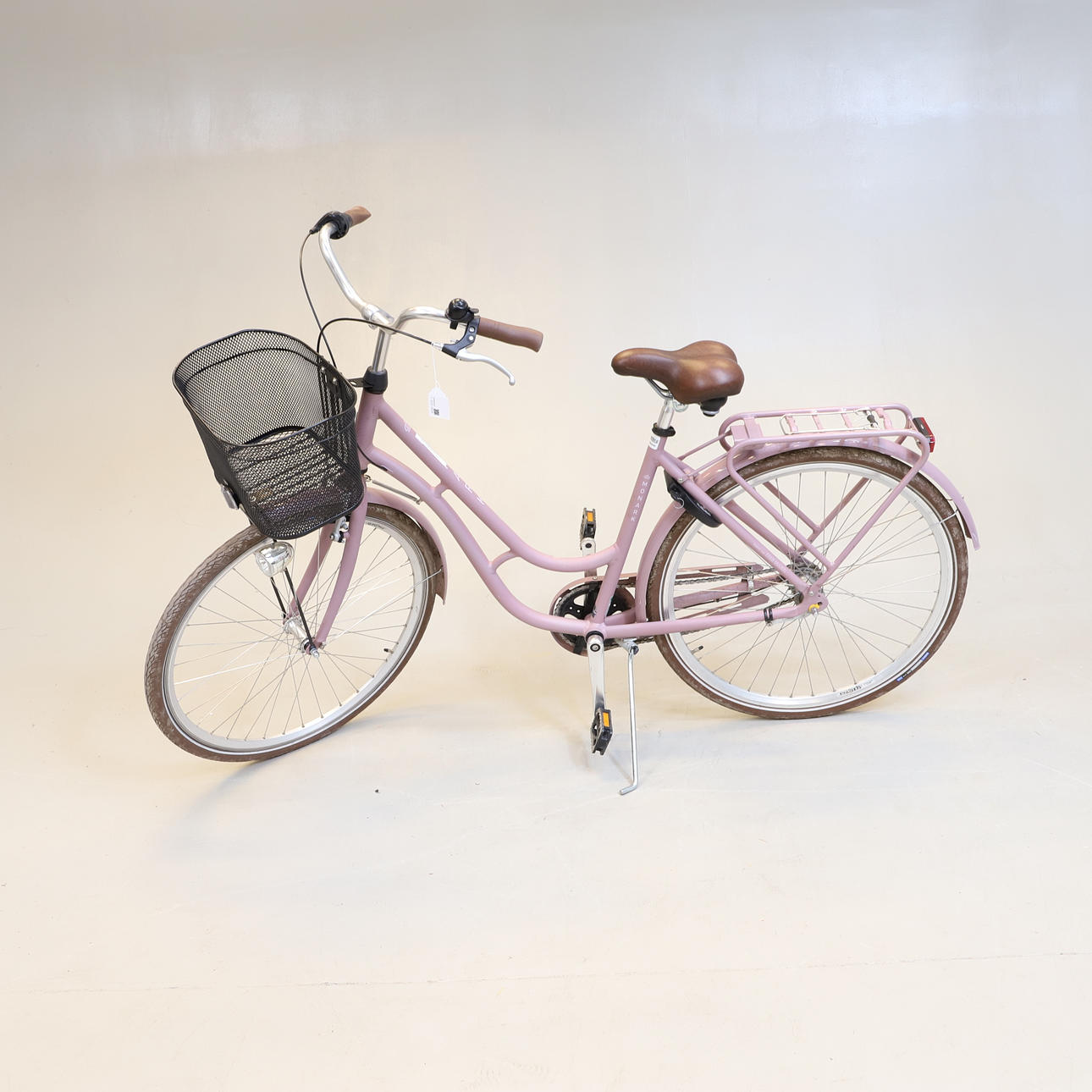 DAMCYKEL, Monark, 3 växlar. Fordon, Båtar & Delar - Cyklar - Auctionet