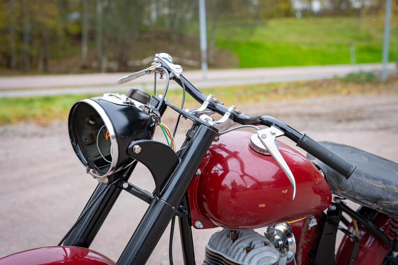 INDIAN BRAVE, 250 cc, 1953, England. Fordon, Båtar & Delar ...