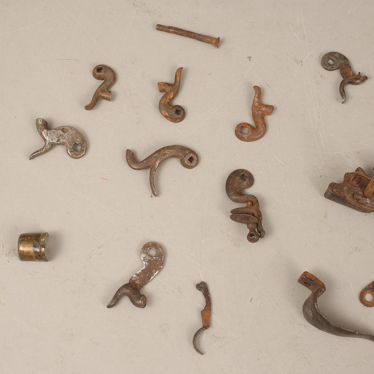 VAPENDELAR, reservdelar. Vapen & Militaria - Skjutvapen - Auctionet