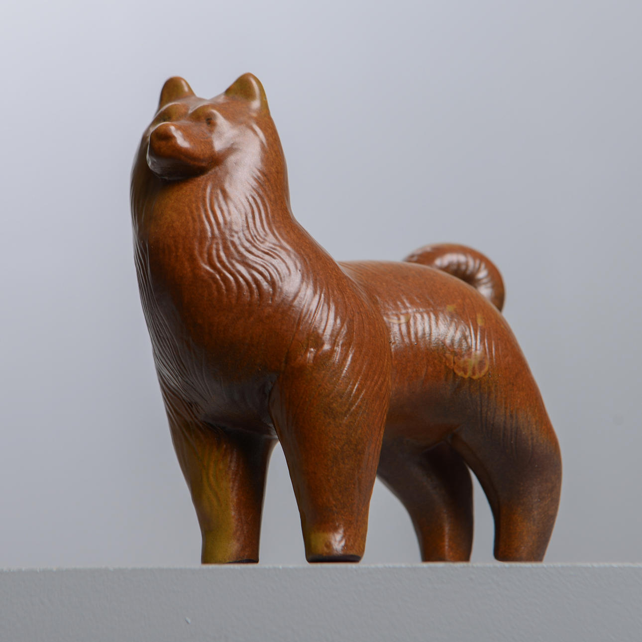 MARI SIMMULSON. Spetshund, stengods, Gustavsberg, 1946. Keramik ...