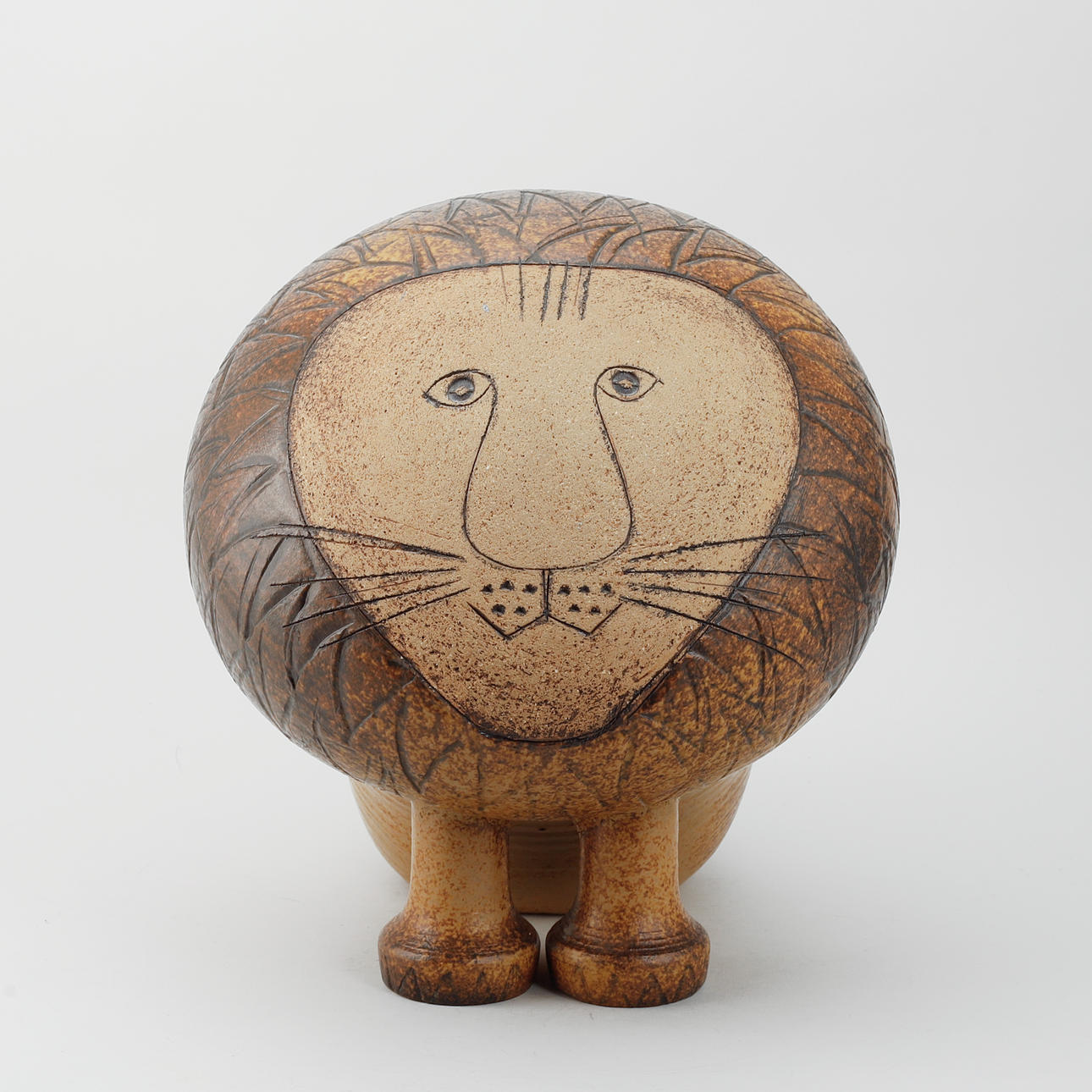 LISA LARSON. Figurin, "Lejon Gigant", stengods, Gustavsberg. Keramik ...