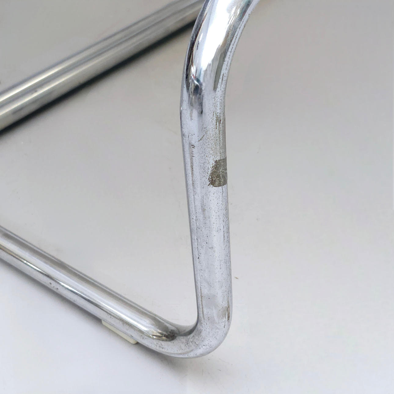 COFFEE TABLE WITH TUBULAR STRUCTURE IN CHROMED STEEL WITH GLASS TOP ...