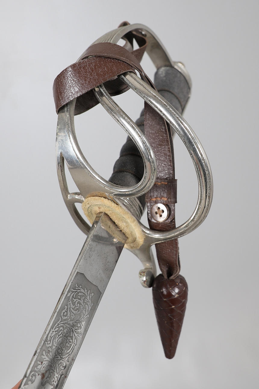 THE IMPORTANT SECOND WORLD WAR MILITARY CROSS AND BAR GROUP OF SEVEN TO ...