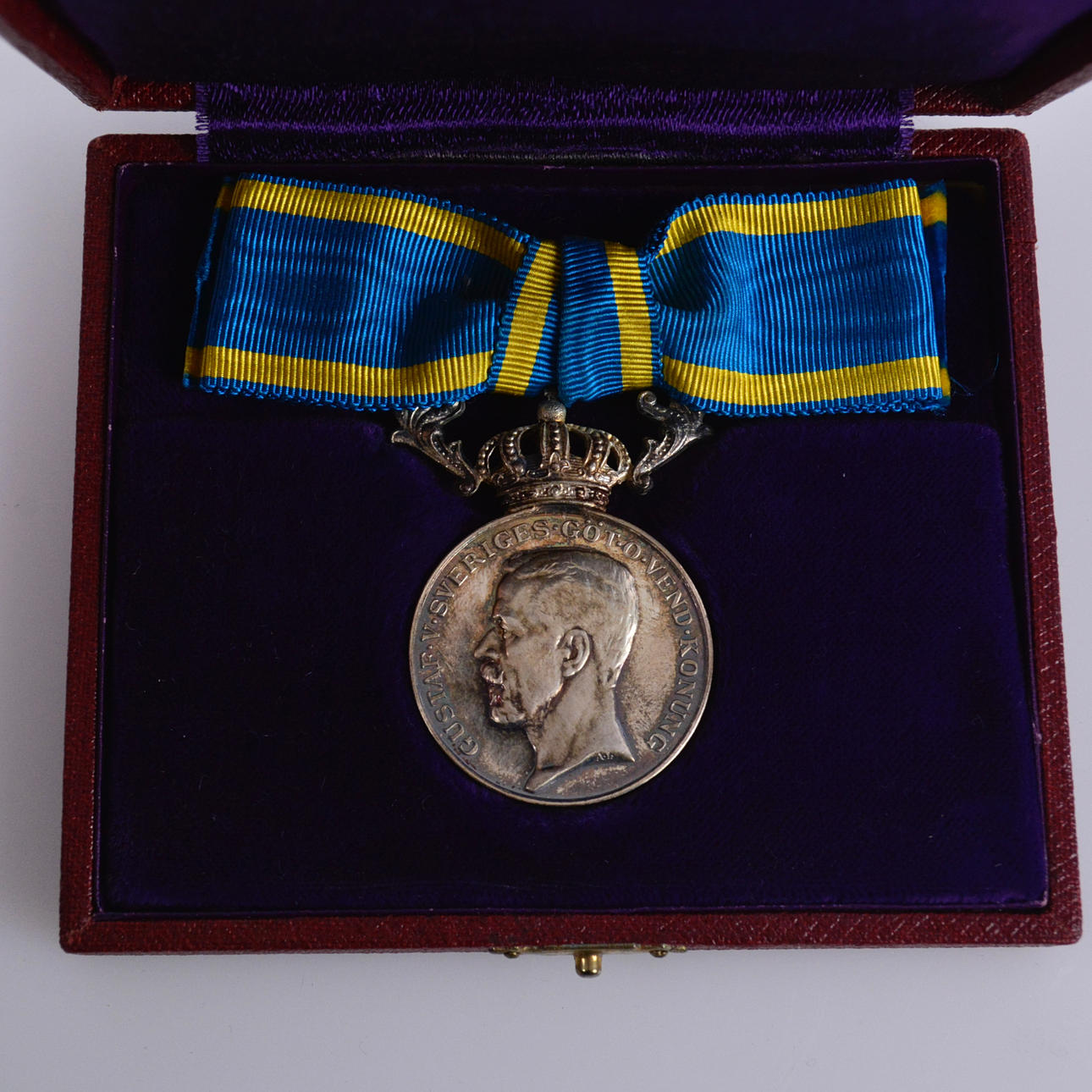MEDALJ, silver, För nit och redlighet i rikets tjänst, 1900-tal. Mynt ...