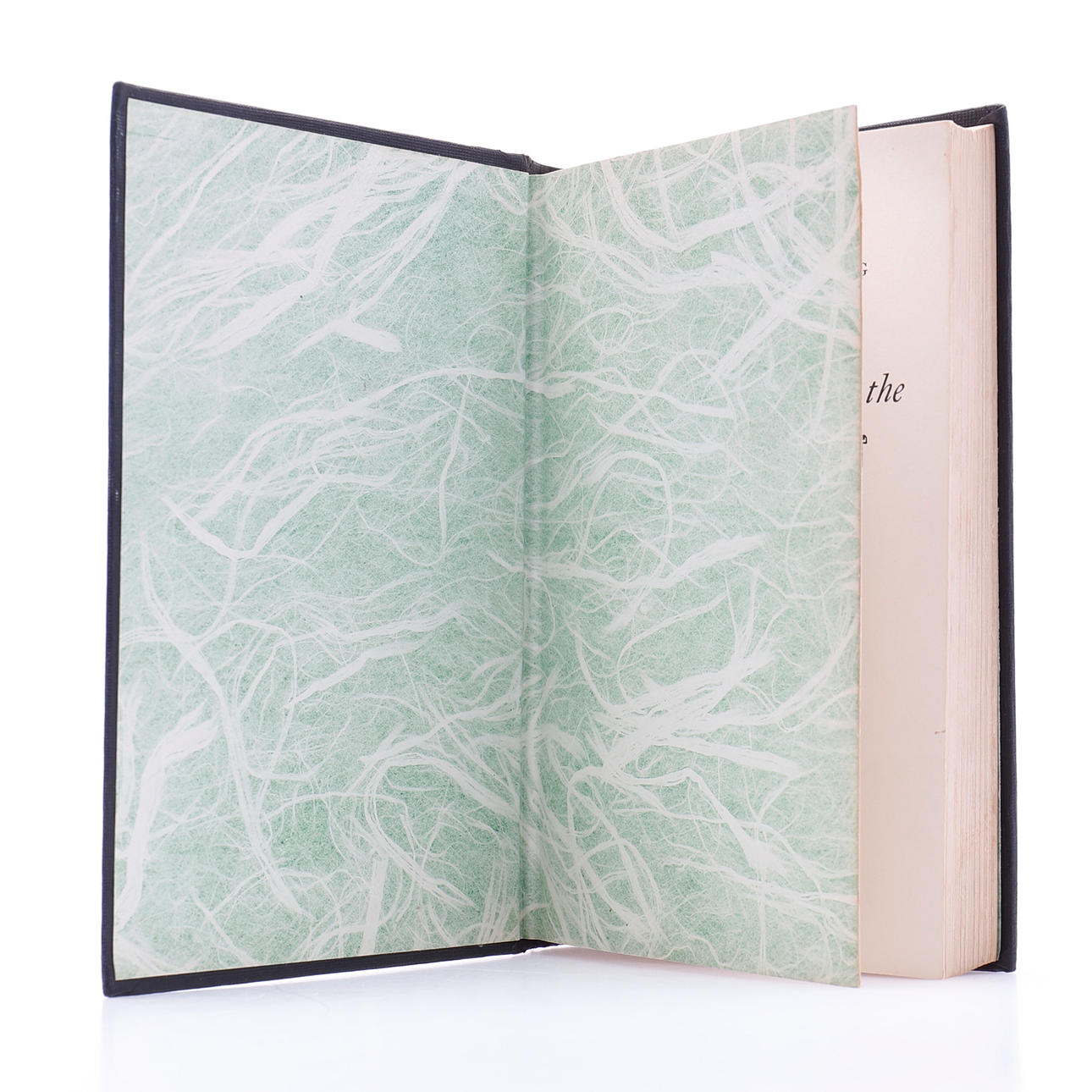 JAMES BOND. FÖRSTA UPPLAGAN AV IAN FLEMINGS THE GOLDEN GUN. Böcker ...