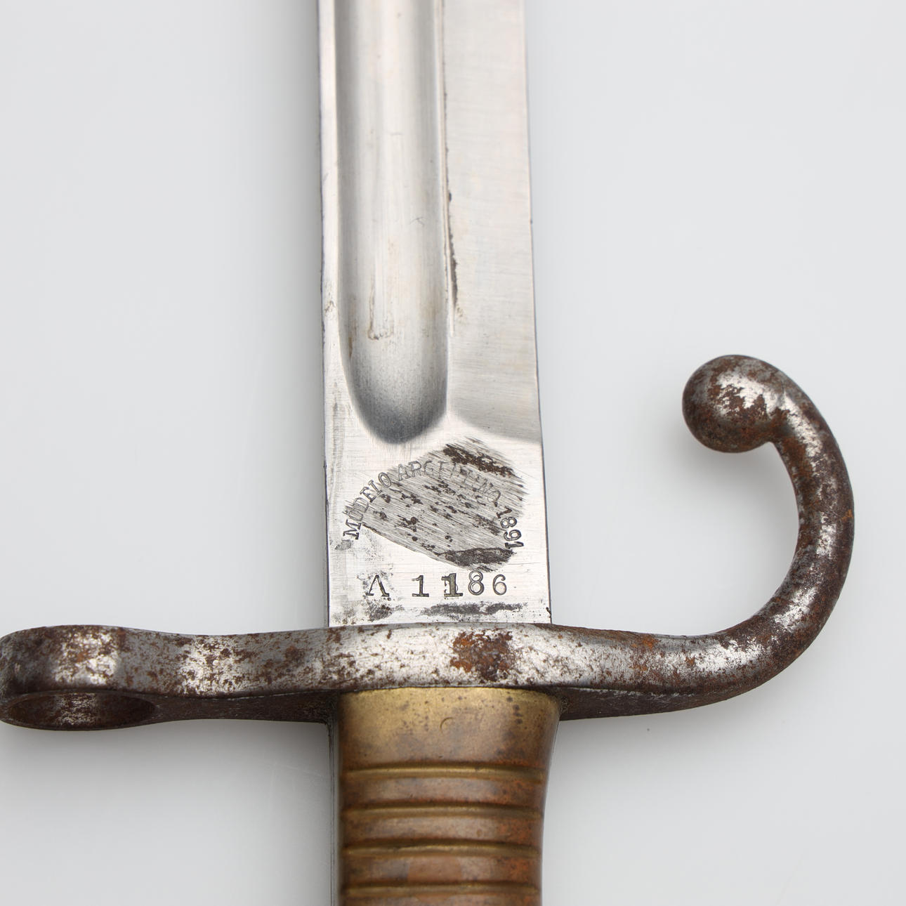 BAYONET m1891 Argentina. Weapons & Militaria - Edged weapons - Auctionet