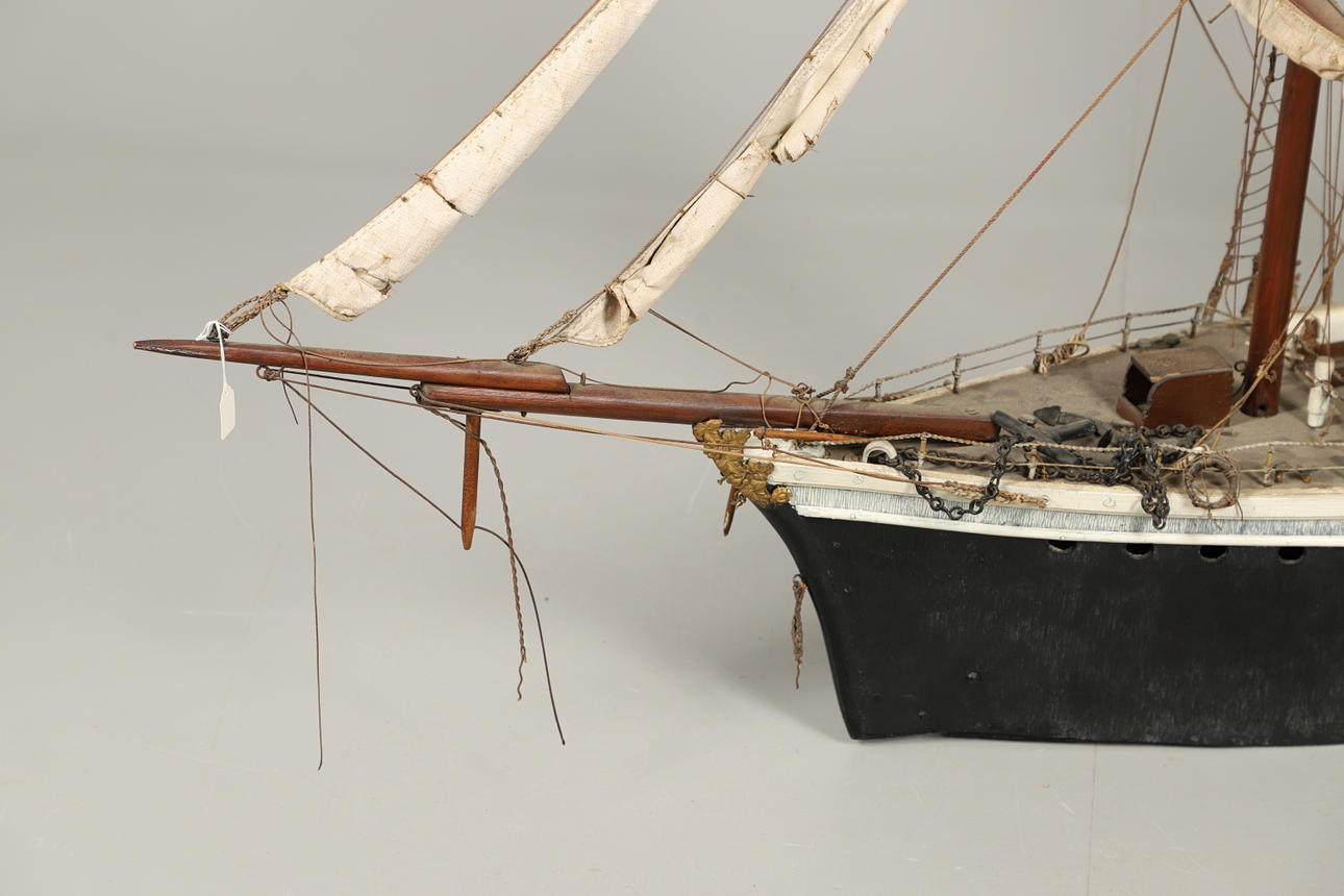 LARGE 19THC THREE MAST WATERLINE MODEL SHIP - MERCHANTMAN ...