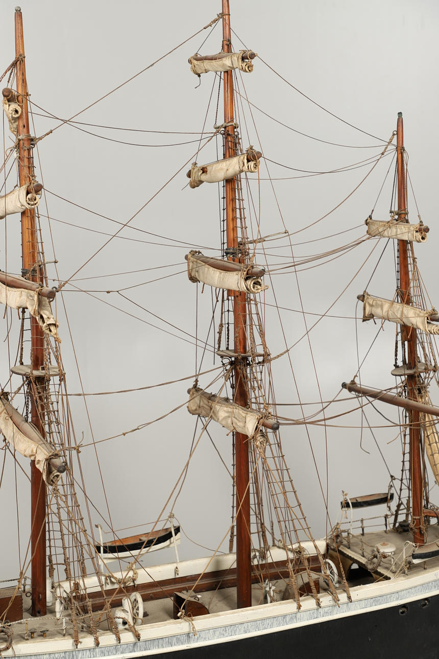 LARGE 19THC THREE MAST WATERLINE MODEL SHIP - MERCHANTMAN ...