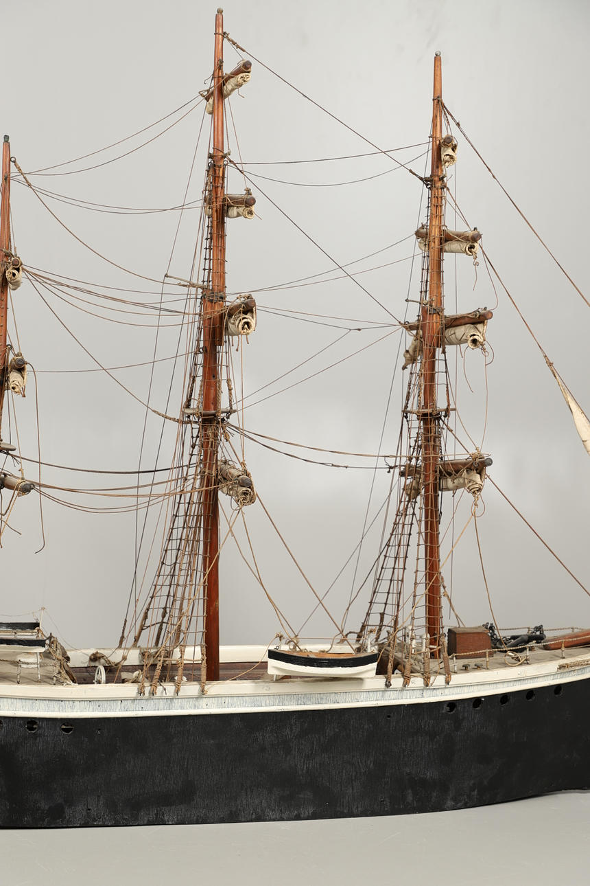 LARGE 19THC THREE MAST WATERLINE MODEL SHIP - MERCHANTMAN ...