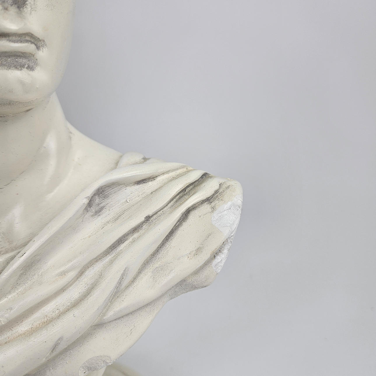 BYSTER, 4 delar. Konst - Skulptur - Auctionet