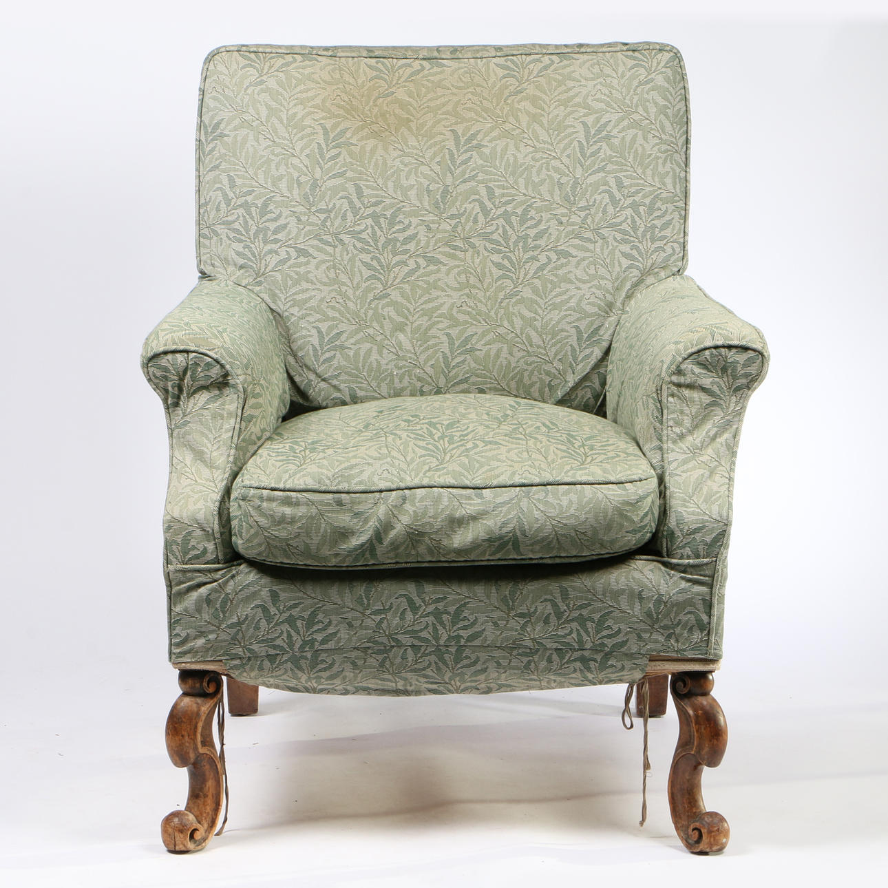 HOWARD & SONS, EN VIKTORIANSK DJUP FÅTÖLJ. Möbler - Fåtöljer & Stolar ...