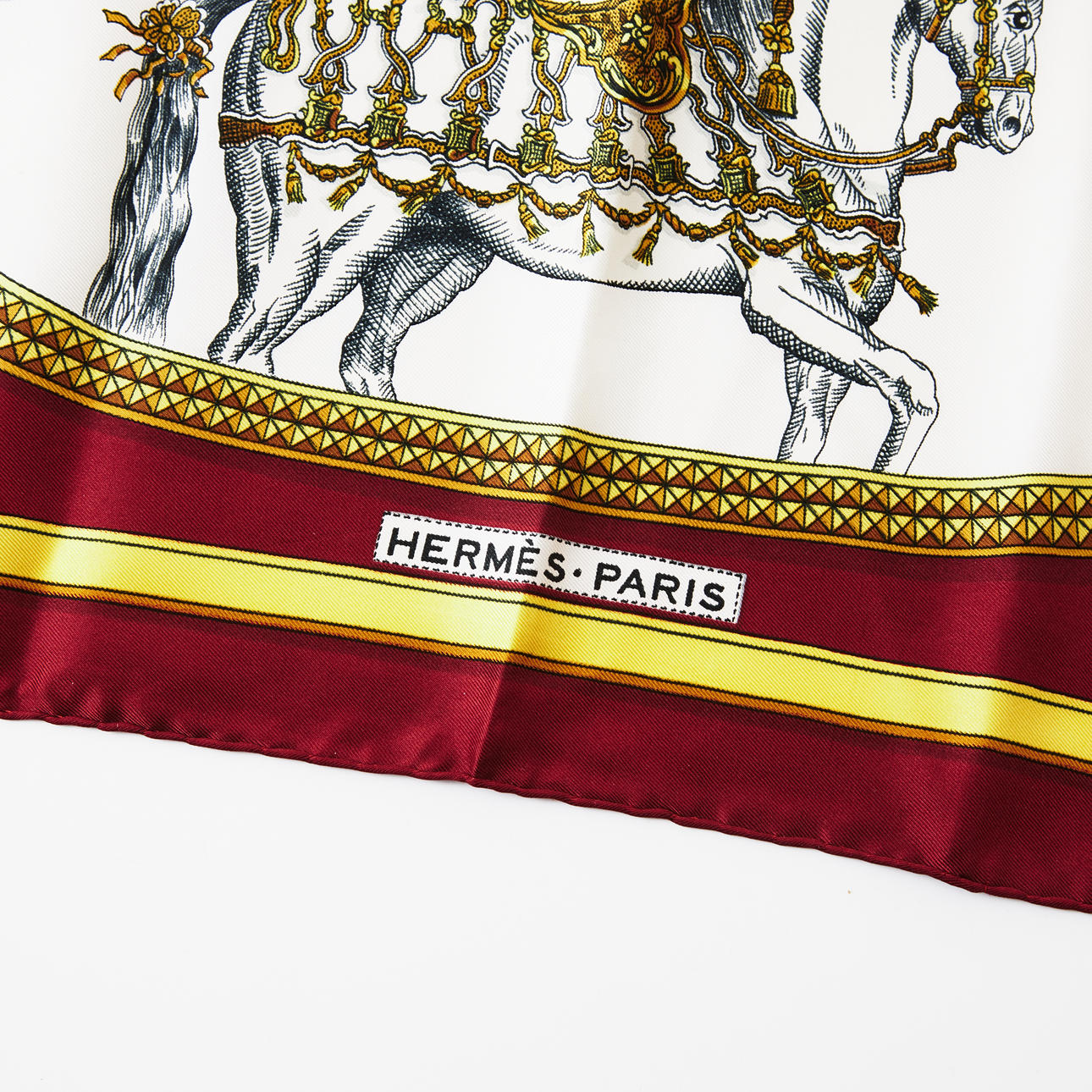 HERMÈS, "Grand Apparat", scarf, siden, design Jacques Eudel, märkt med ...