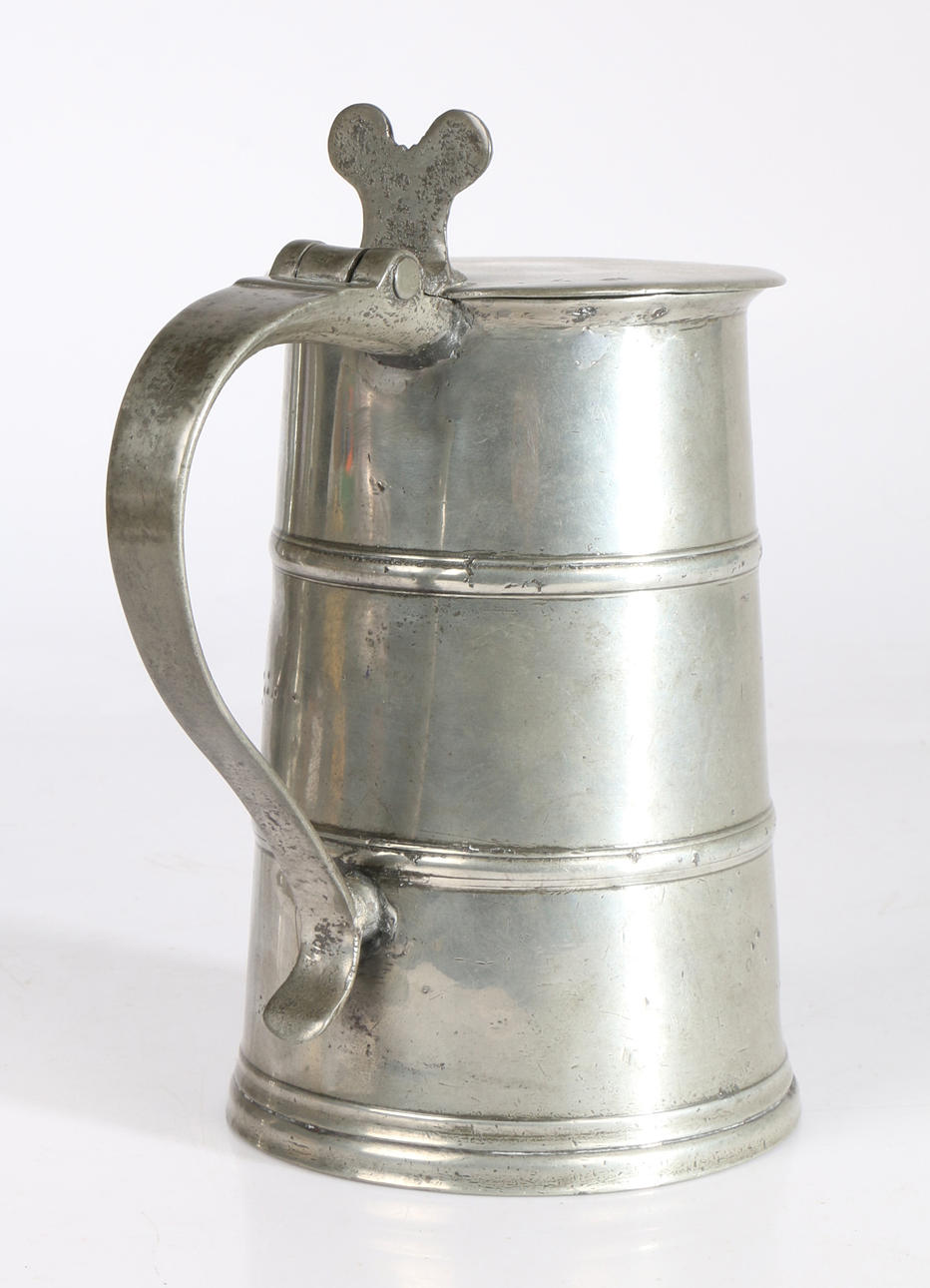 A RARE 18TH CENTURY PEWTER OEAS QUART FLAT-LIDDED COMMUNION FLAGON ...