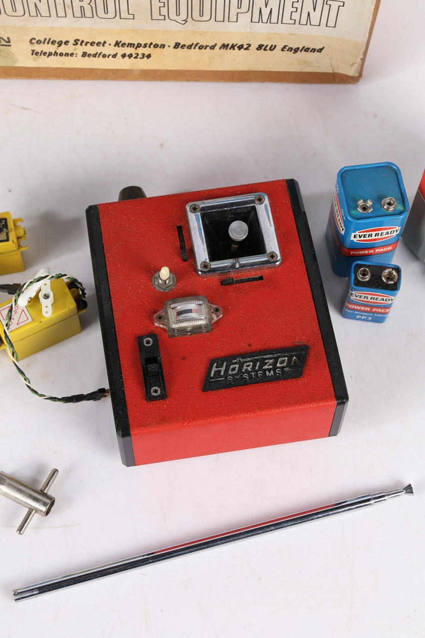 HORIZON SYSTEMS RADIO CONTROL EQUIPMENT. Toys - Toys - Auctionet