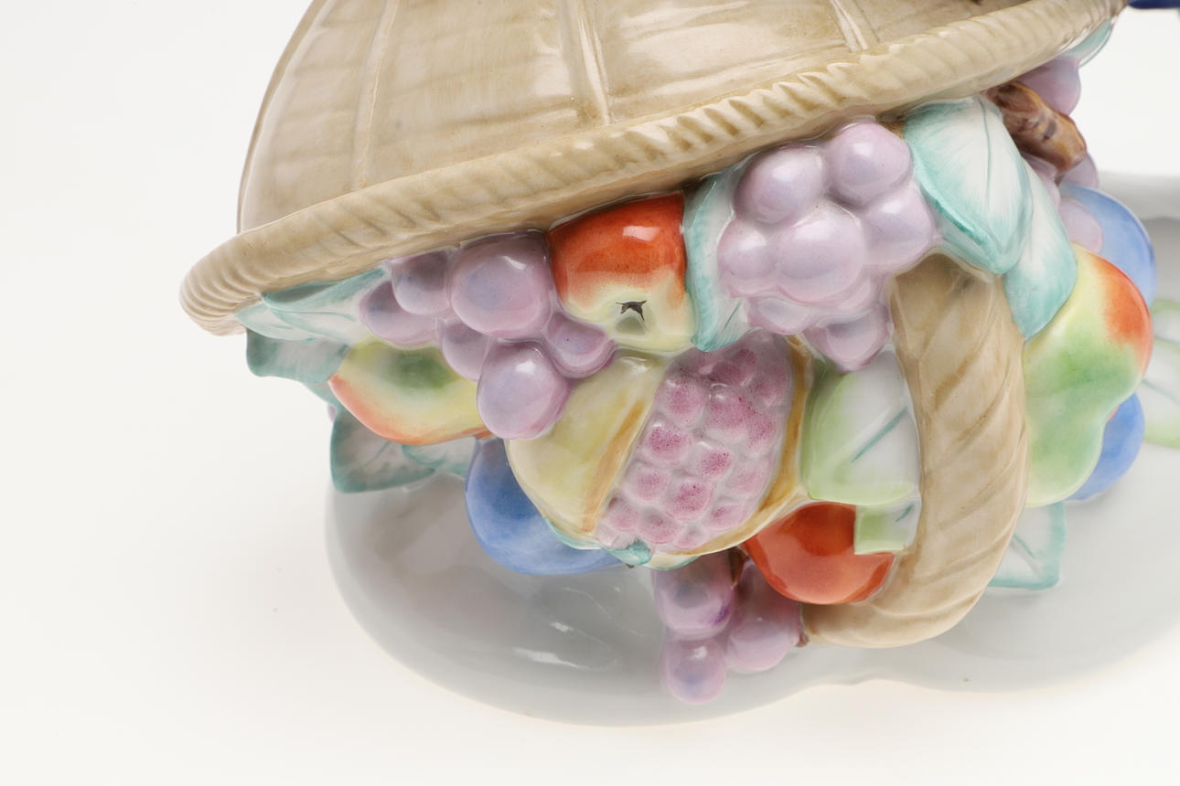 SCHWARZBURGER WERKSTATTEN - LARGE GERMAN PORCELAIN PARROT, WILLHELM ...