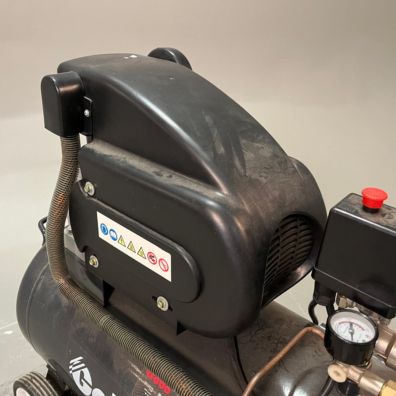KOMPRESSOR, Gebe powerair 50/2SC. Övrigt - Moderna Verktyg - Auctionet