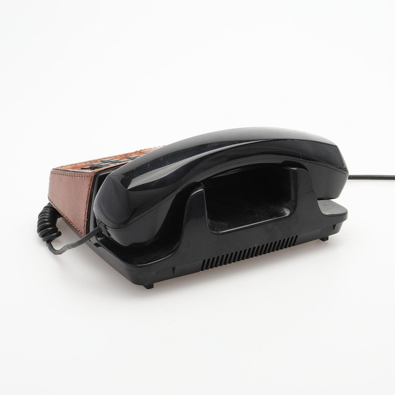 CARL-ARNE BREGER. DIAVOX, LÄDERKLÄDD. Övrigt - Modern Teknik ...