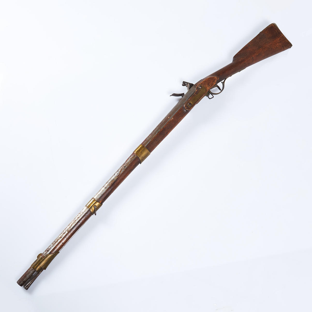 FLINTLOCK GUN, Swedish, make Husqvarna, model w/1826. With charging ...