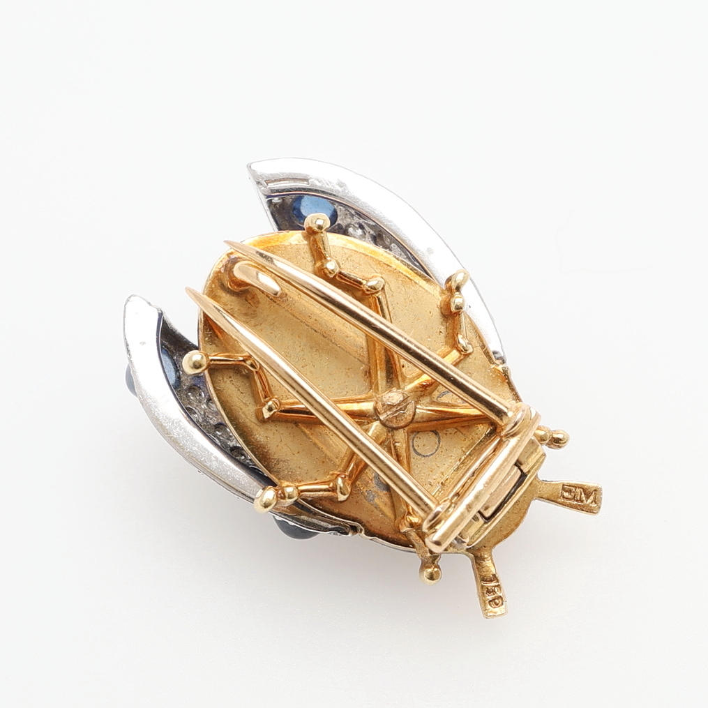 BROSCH I FORM AV EN FLUGA. Smycken & Ädelstenar - Broscher & Hängen ...