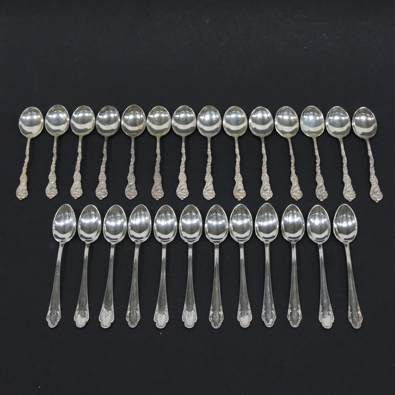 26 SKEDAR, SILVER. Silver & Metall - Silver - Auctionet