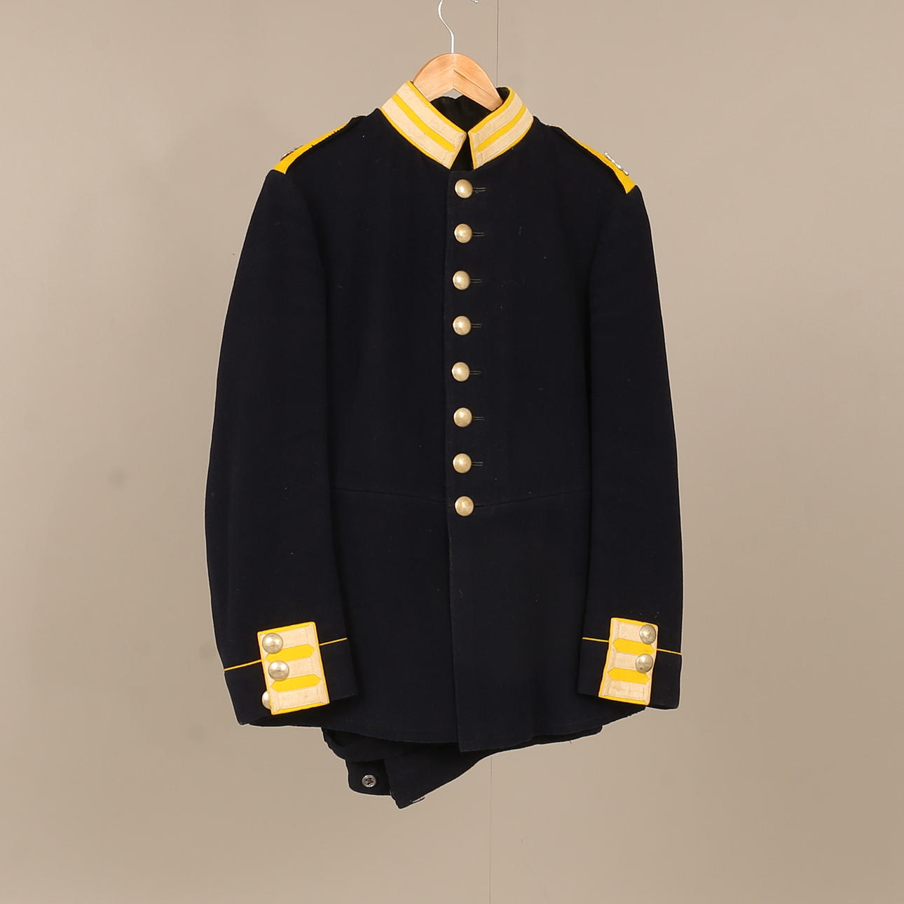 MILITARIA, Uniform m/1886 (M/Ä). Manskap Svea Lifgarde, Sverige, ca ...
