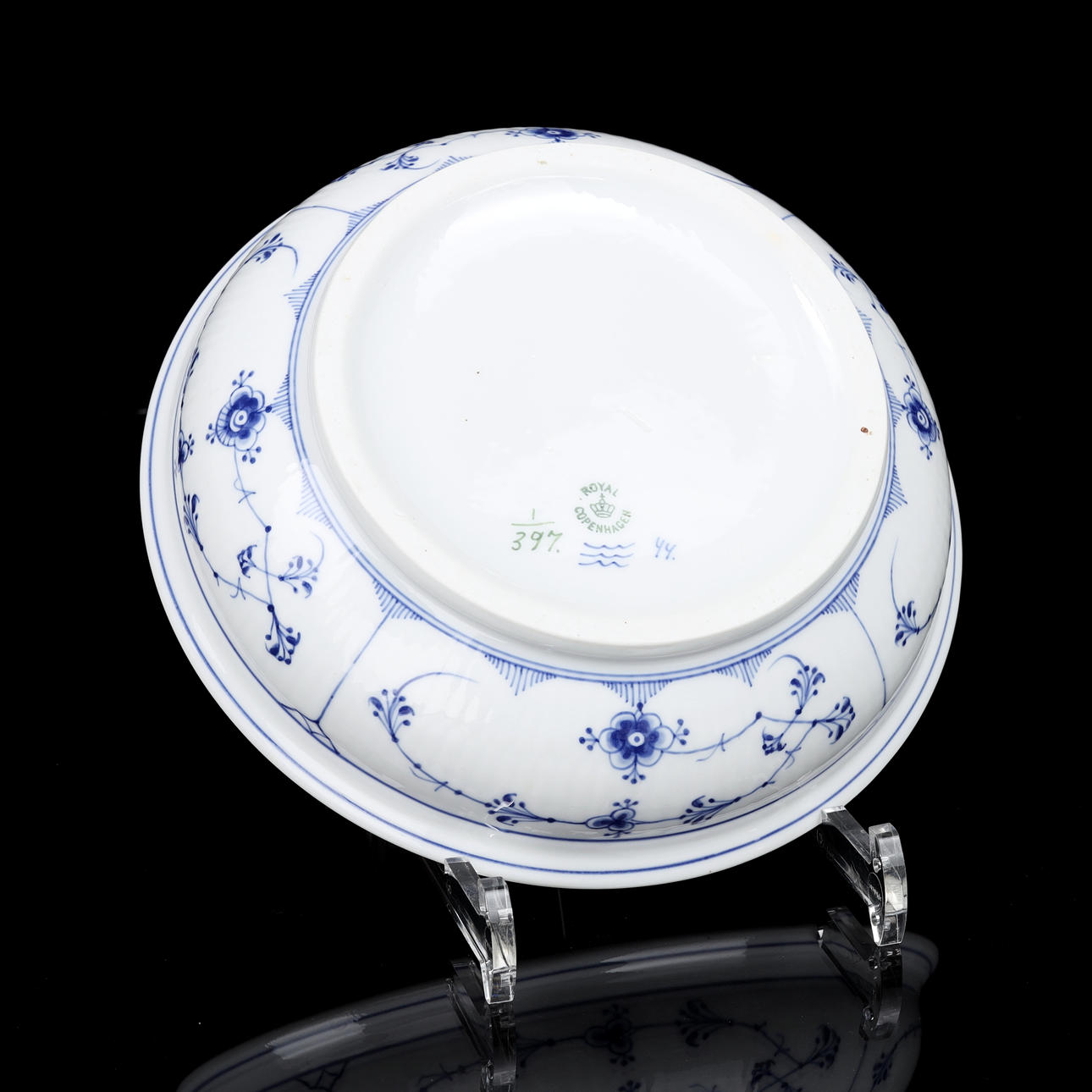 A Royal Copenhagen porcelain bowl with lid, Royal Copenhagen, Denmark ...