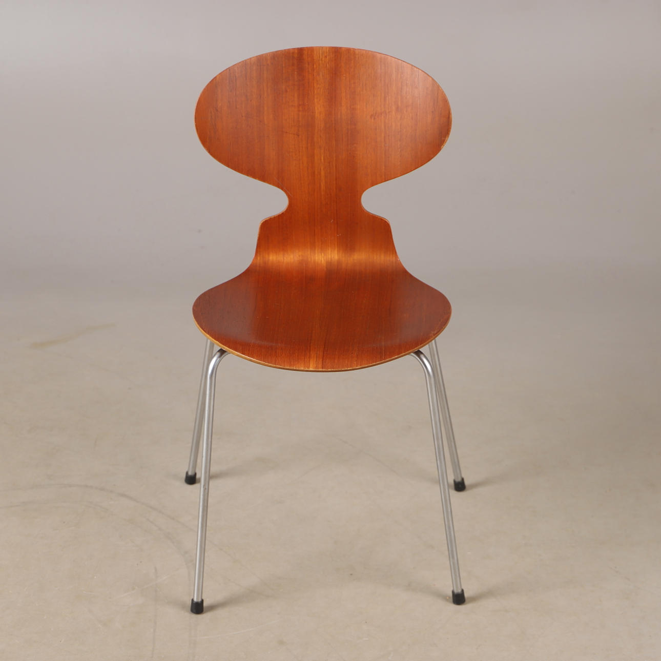 ARNE JACOBSEN. Stol, "Myran", teak, 1964. Möbler - Fåtöljer & Stolar ...