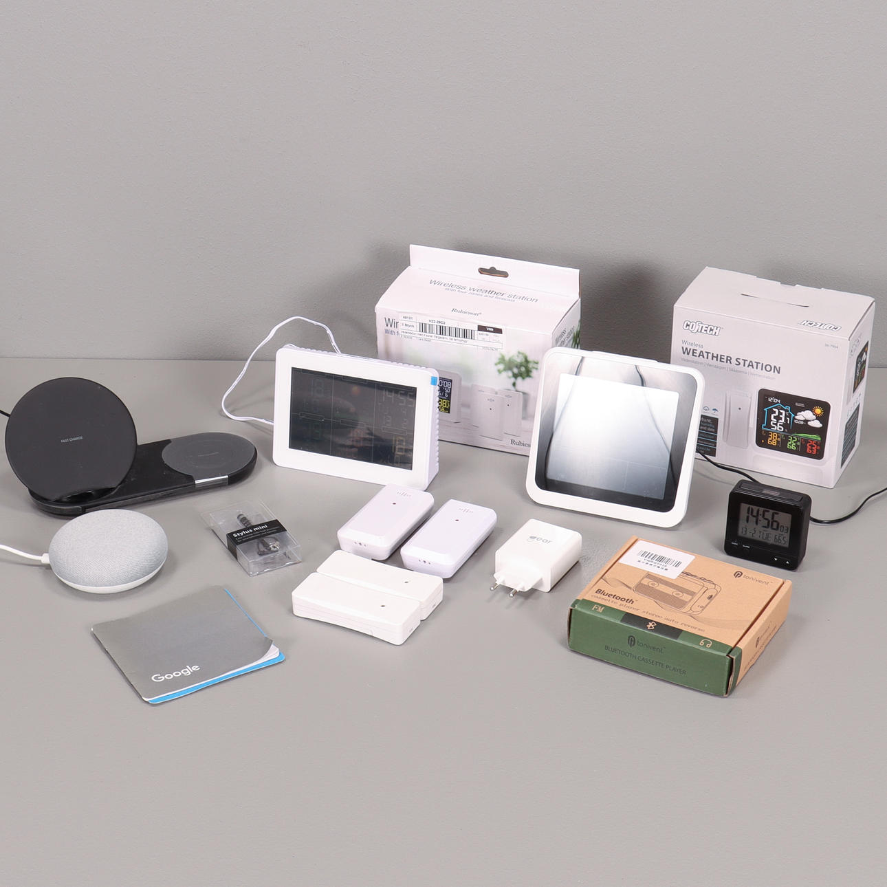 PARTI Modern elektronik. Övrigt - Modern Teknik & Elektronik - Auctionet