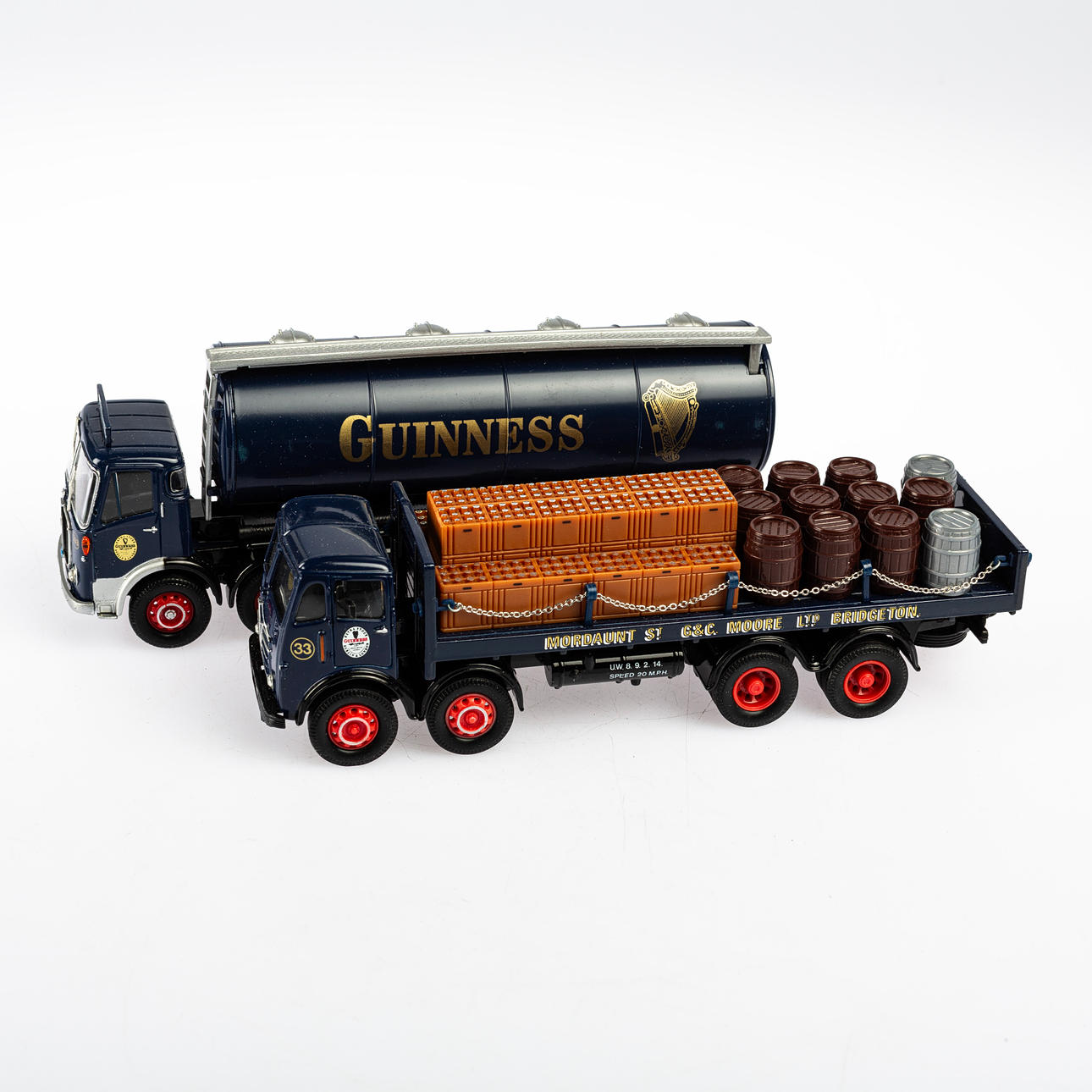 CORGI TOYS, "Guinness", ett parti. Leksaker - Leksaker - Auctionet