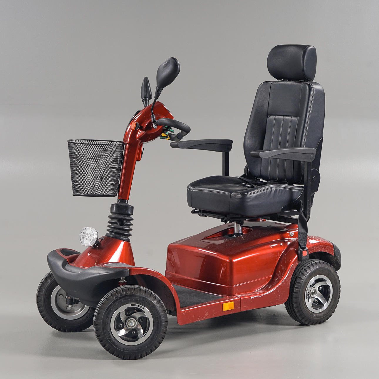 ELSCOOTER Eloped Quattro, 2000-tal. Fordon, Båtar & Delar - Mopeder - Auctionet