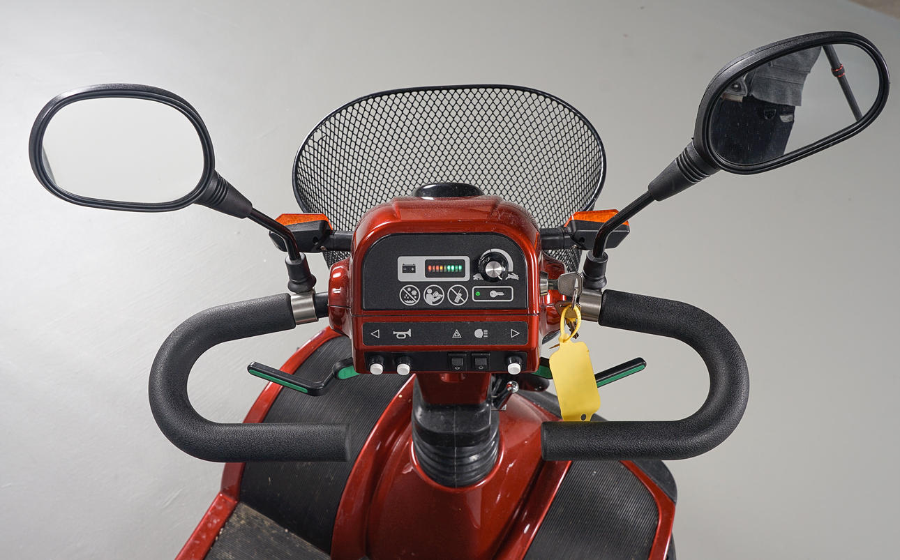 ELSCOOTER Eloped Quattro, 2000-tal. Fordon, Båtar & Delar - Mopeder ...