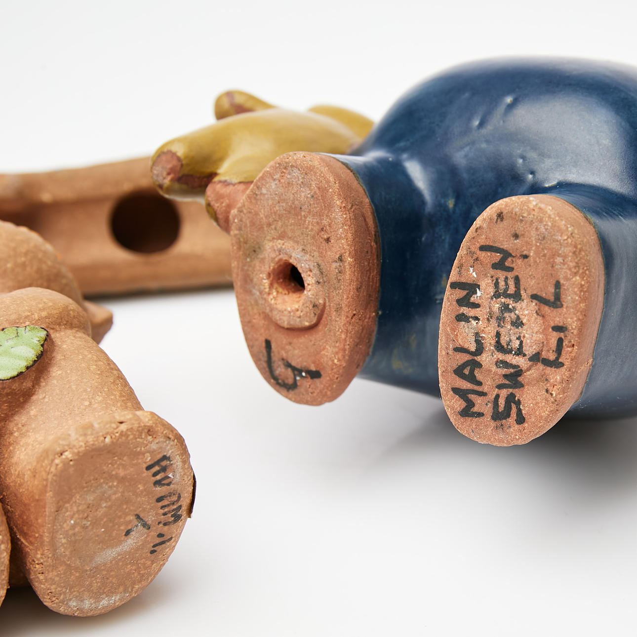 LISA LARSON. Figuriner, 3 st., Adam, Malin, tax, stengods, delvis ...