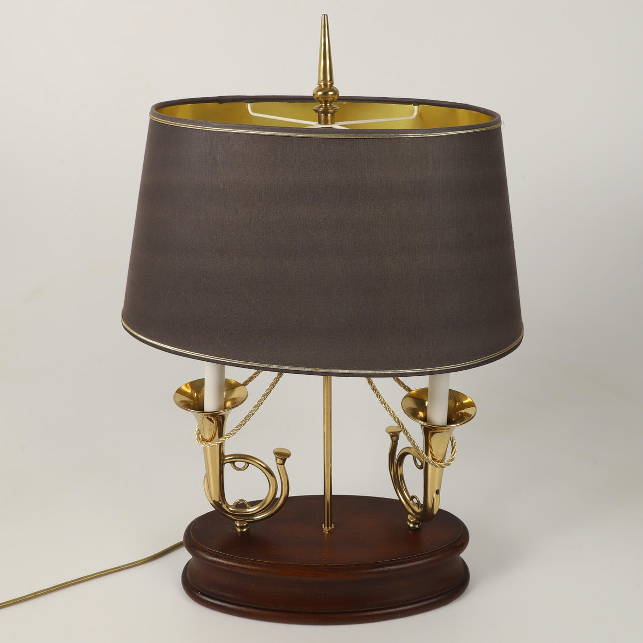 BORDSLAMPA, mässing/trä, Thomas Blakemore Ltd, England. Belysning ...