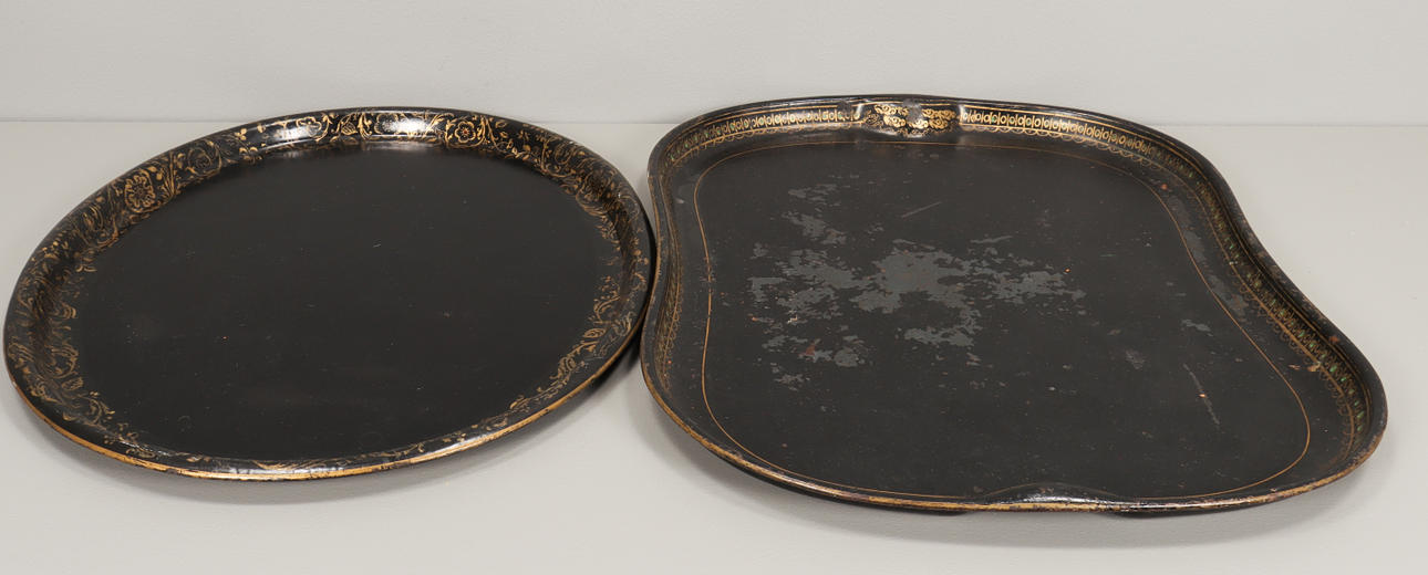 BRICKOR 2 stycken, plåt. Silver & Metall - Övriga metallföremål - Auctionet