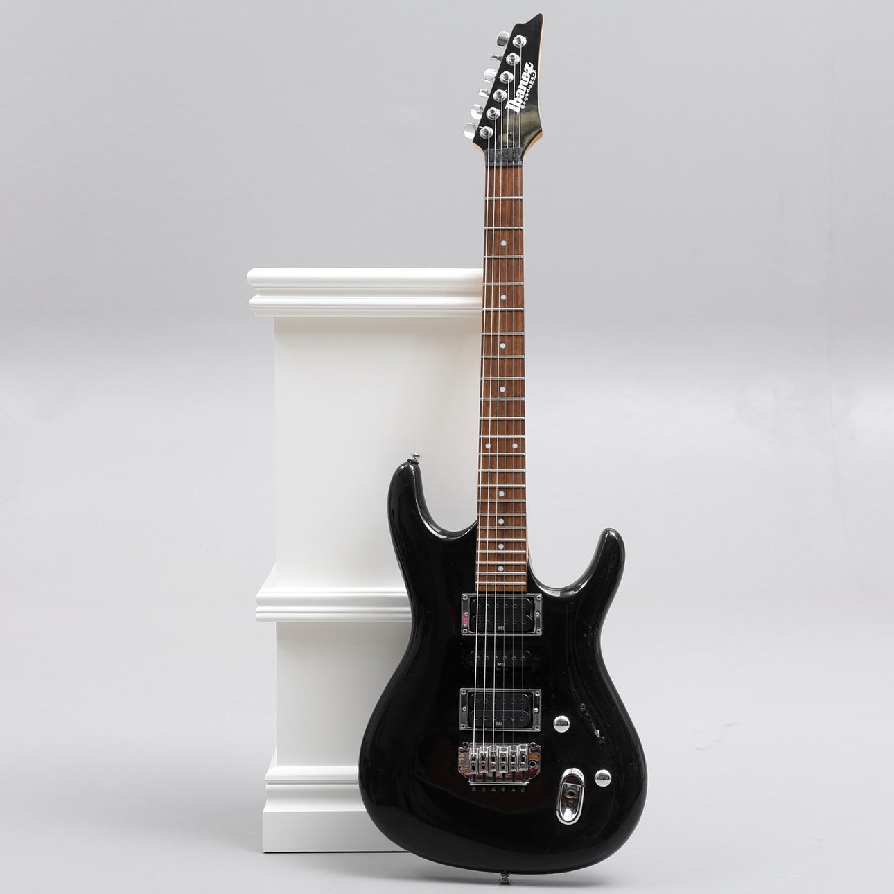 ELGITARR, Ibanez Ergodyne x. Samlarföremål - Musikinstrument - Auctionet