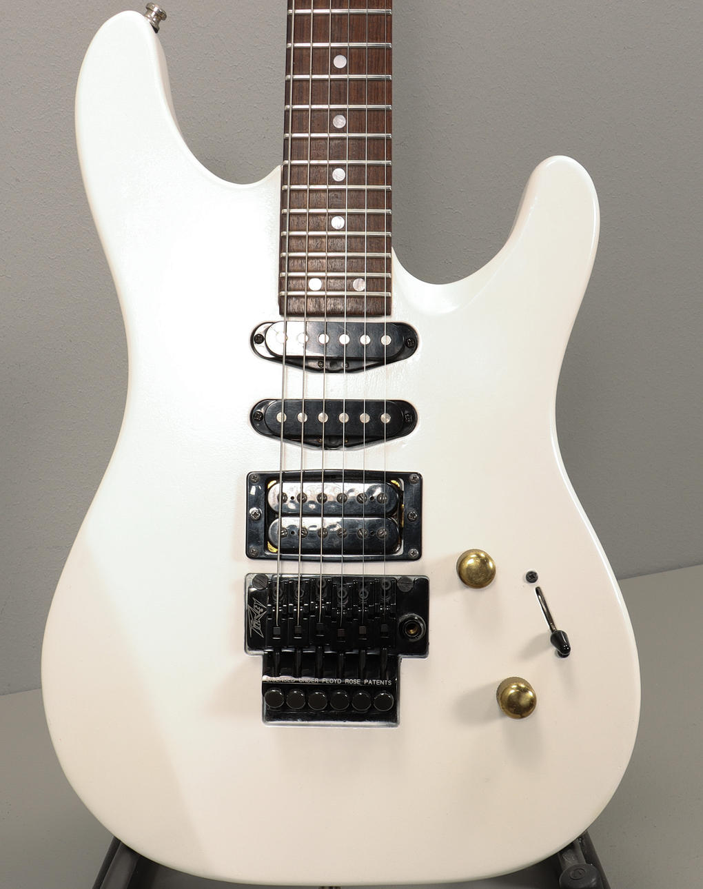 ELGITARR Peavey Tracer, USA 1980/90-tal. Samlarföremål ...