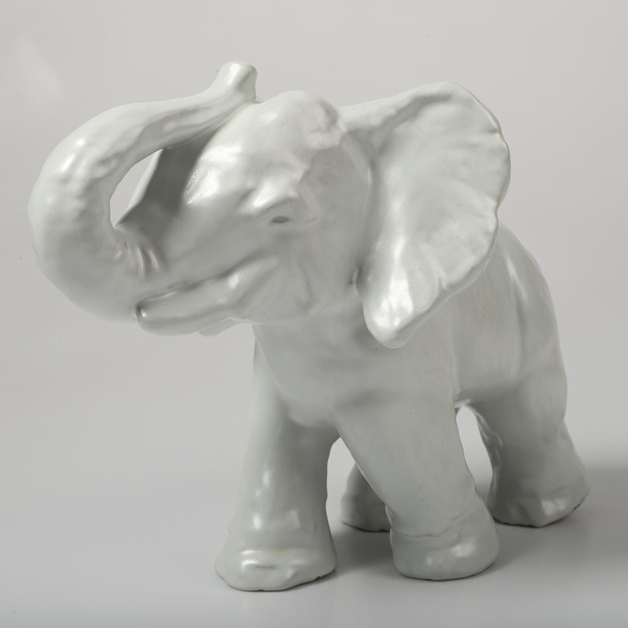 ANNA-LISA THOMSON. Figurin, vitglaserad keramik, elefant, Upsala-Ekeby ...