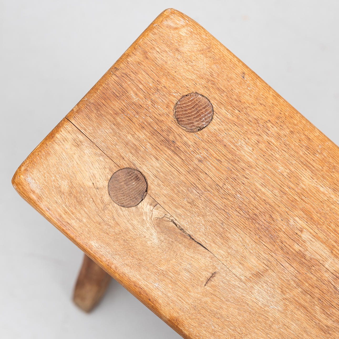 PALL, ek, 1900 talets mitt. Möbler - Övrigt - Auctionet