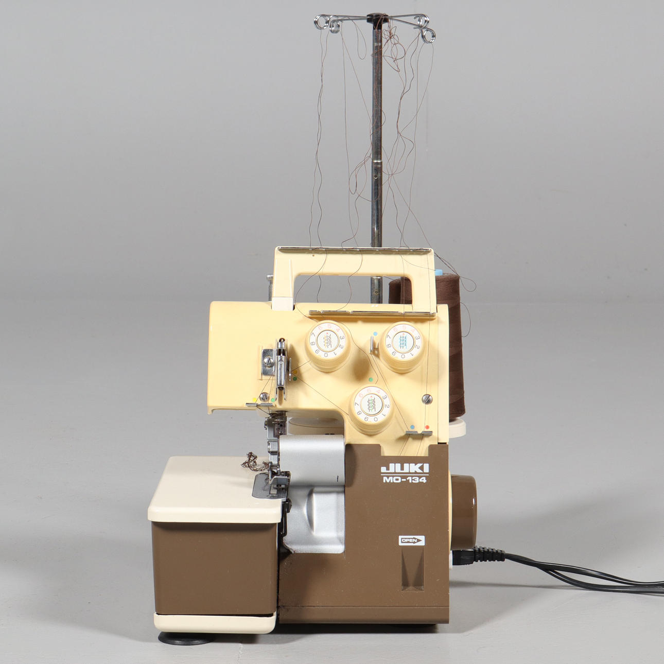 SYMASKIN, overlock, Juki MO-134. Övrigt - Modern Teknik & Elektronik ...