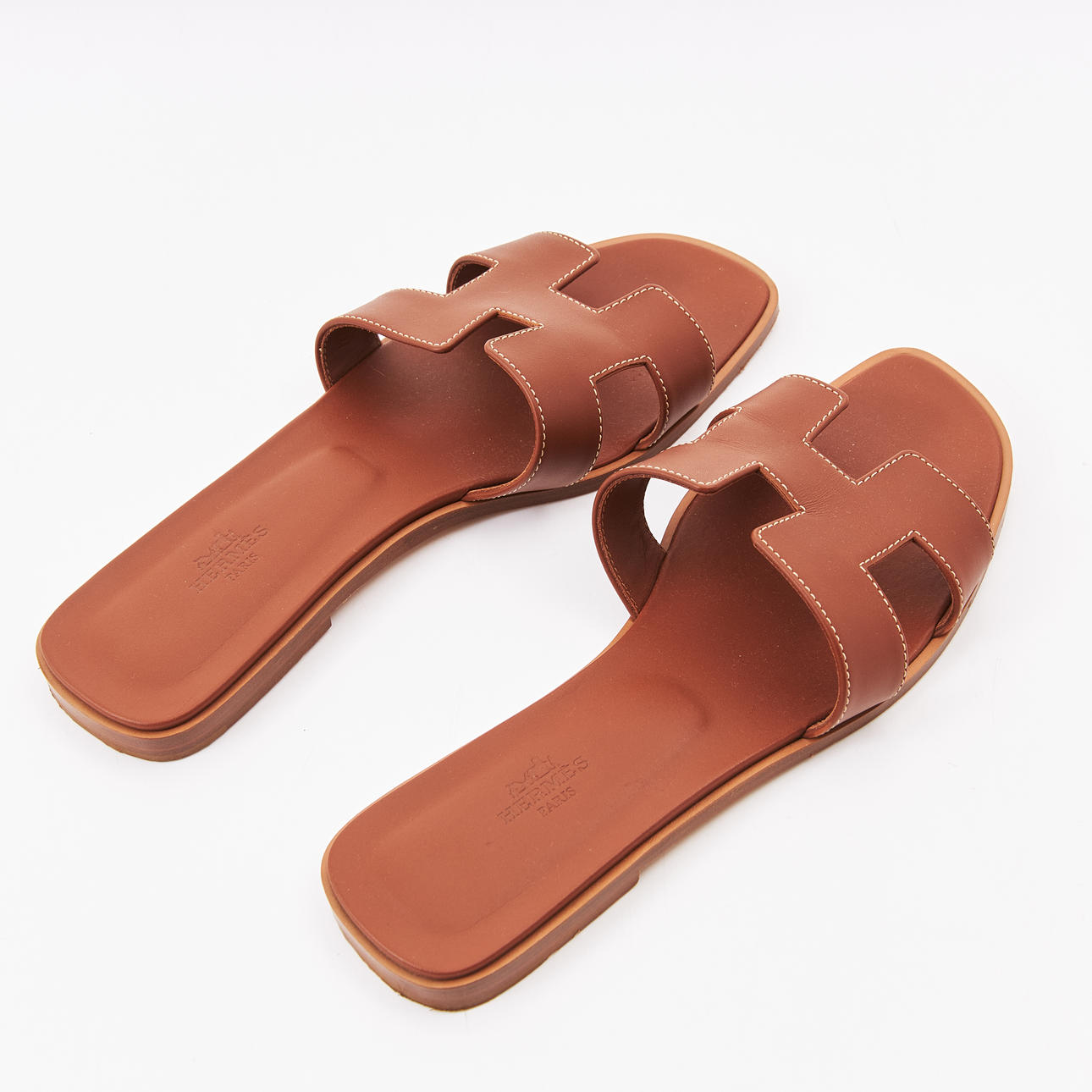 HERMÈS, sandaler, "Oran". Vintagekläder & Accessoarer - Auctionet