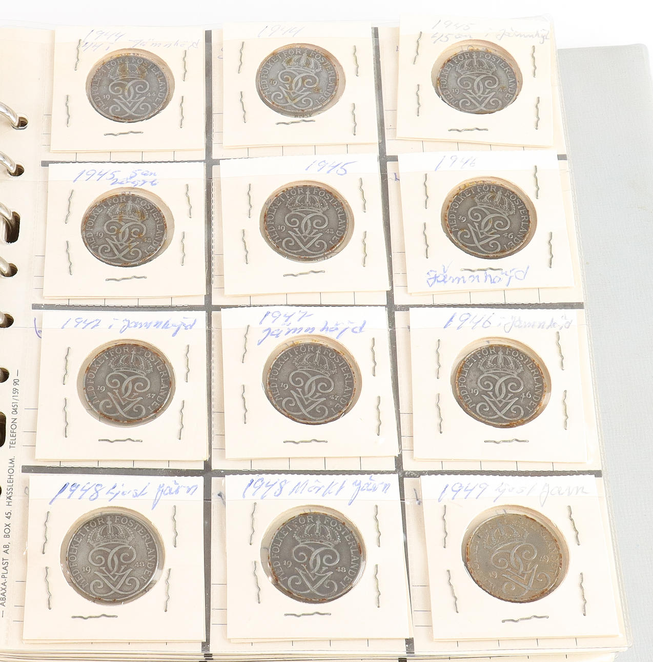 MYNTSAMLING i 2 album. Mynt, Medaljer & Frimärken - Mynt - Auctionet