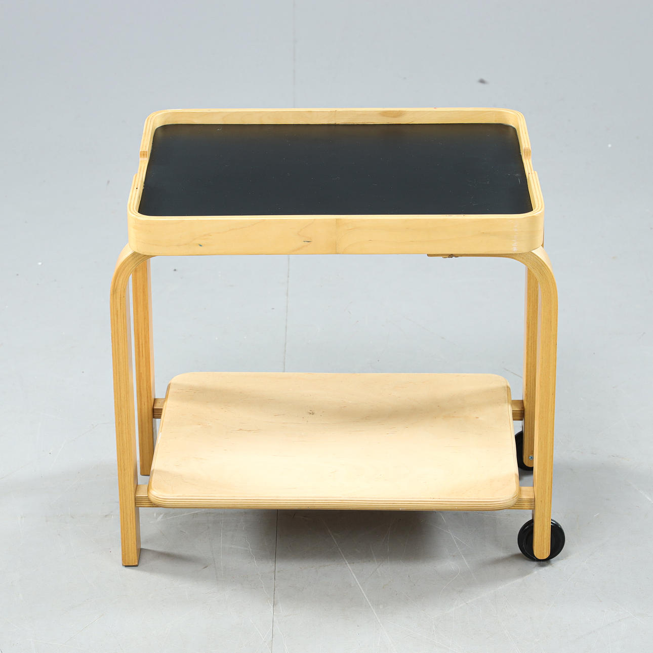 CARINA BENGS. Serveringsvagn, "Brunabo", IKEA. Möbler - Bord - Auctionet