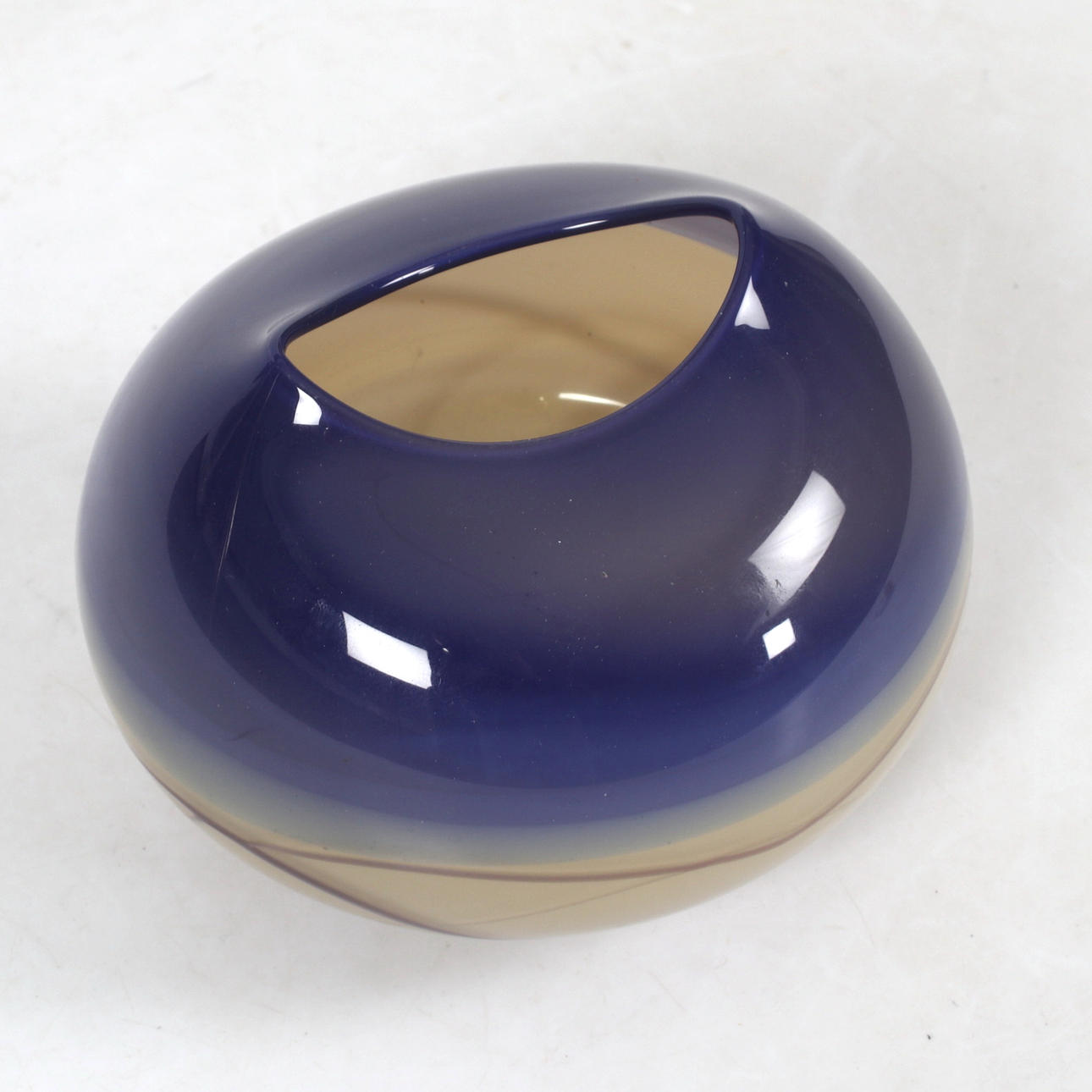 RICHARD RACKHAM. Vase, glass, fire air Glasstudio. Glass - Art glass ...