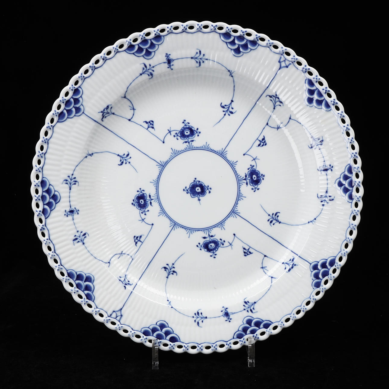 FAT, porslin, musselmalet, Royal Copenhagen, Danmark, 1900-talets andra ...