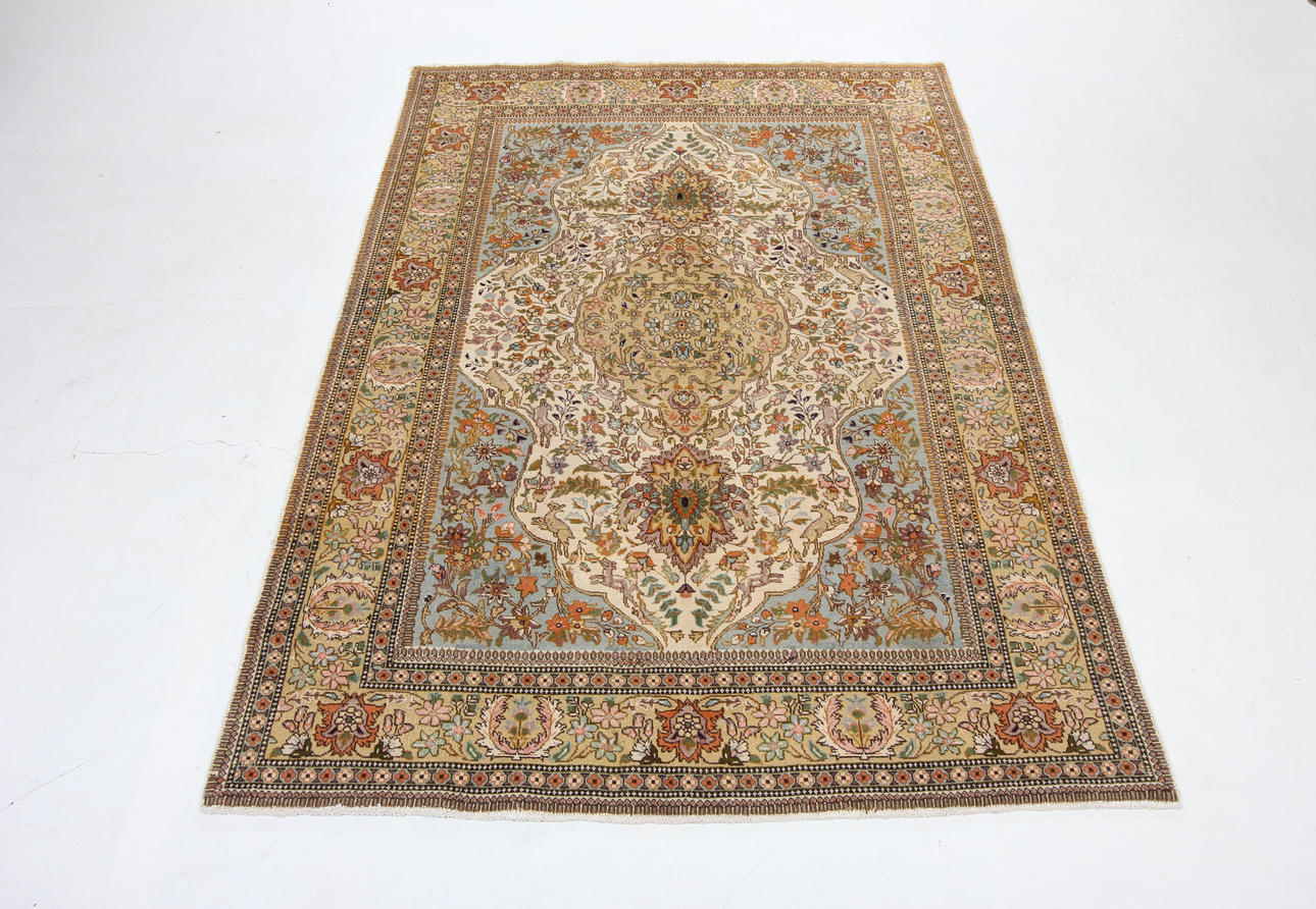 MATTA, persisk Tabriz, 270 x 180 cm. Mattor & Textil - Mattor - Auctionet
