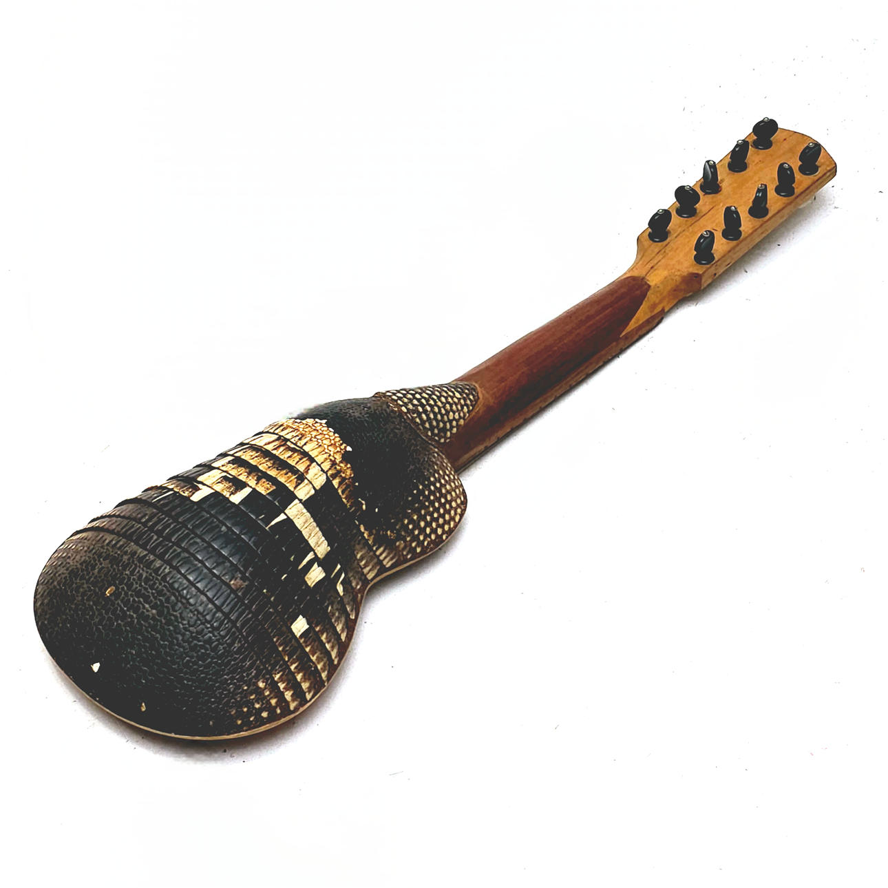 OLD CHARANGO DE QUIRQUINCHO. BEGINNING OF THE 20TH CENTURY ...