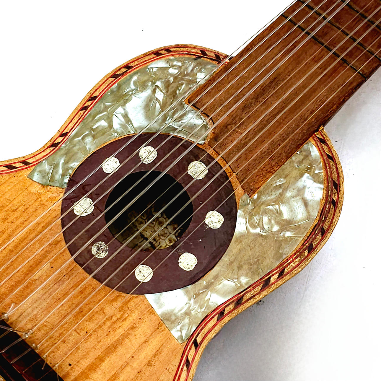 OLD CHARANGO DE QUIRQUINCHO. BEGINNING OF THE 20TH CENTURY ...